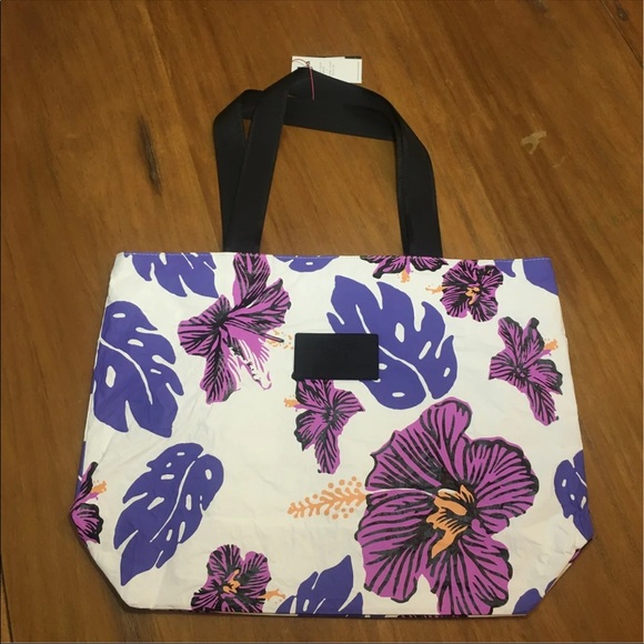 ALOHA Collection | Bags | Aloha Collection Day Tripper | Poshmark